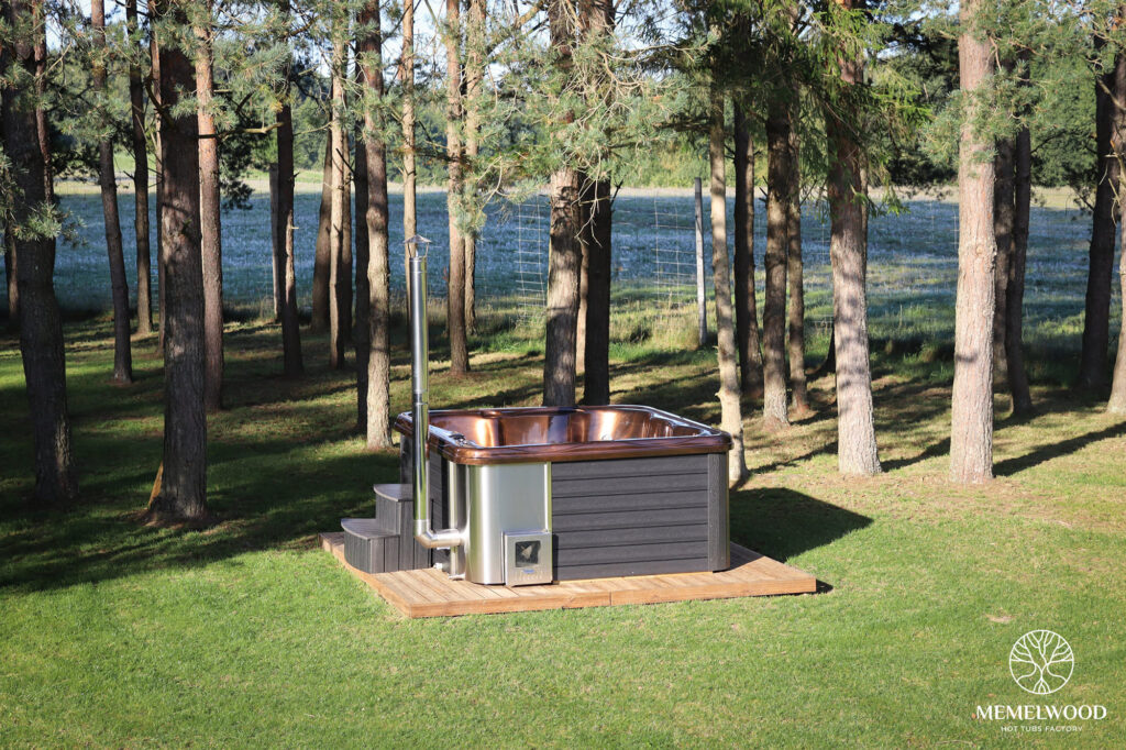 Acrylic Jacuzzi hot tub with integrated